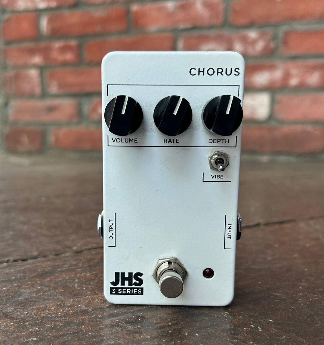 JHS 3 Series Chorus – Moze Guitars