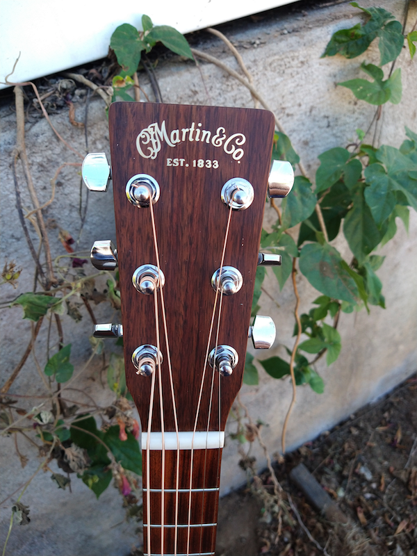 2005 Martin 000M – Moze Guitars