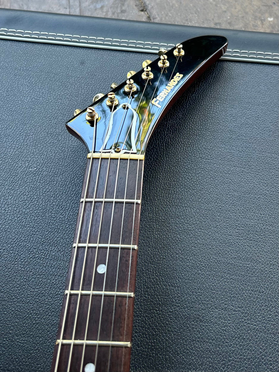 Burny Fernandes Explorer – Moze Guitars