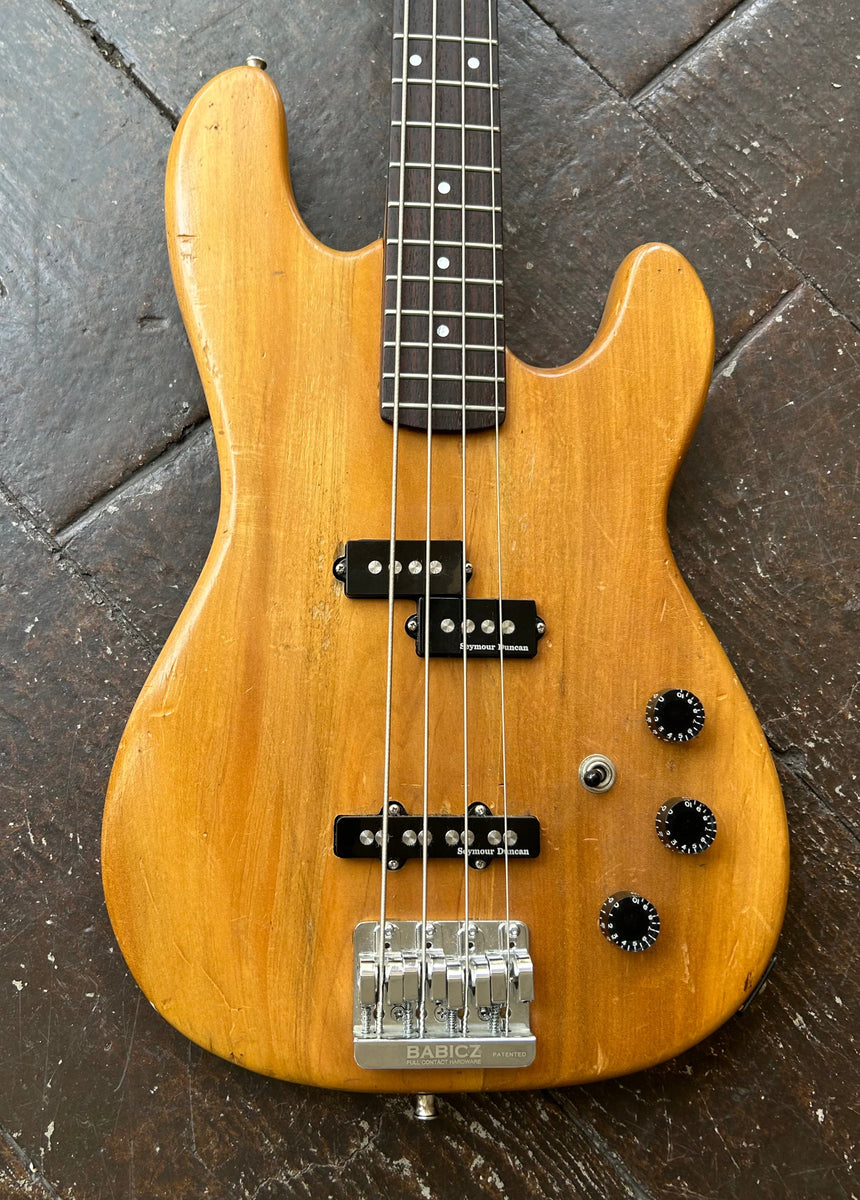 Kramer Bass – Moze Guitars