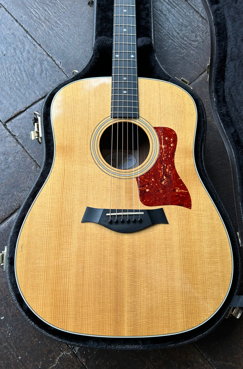 2015 Taylor 210e DLX – Moze Guitars